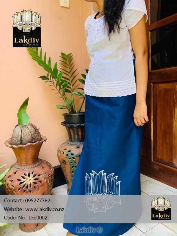 Traditonal Sri Lankan Lungi - Lakdiv